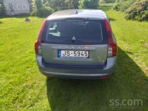 Zils Volvo V50 2009 Jelgava, ar dzinēja tilpumu 2.00 L un nobraukumu 336 tūkst. km par 2000 €, foto 9 vietnē AUTOMOTO.COM.LV