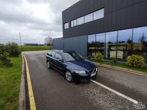 Zils Volvo V50 2009 Kauņa, ar dzinēja tilpumu 1.60 L un nobraukumu 361 tūkst. km par 2700 €, foto  vietnē AUTOMOTO.COM.LV