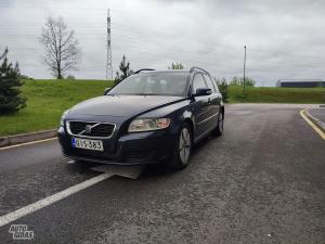 Zils Volvo V50 2009 Kauņa, ar dzinēja tilpumu 1.60 L un nobraukumu 361 tūkst. km par 2700 €, foto 6 vietnē AUTOMOTO.COM.LV