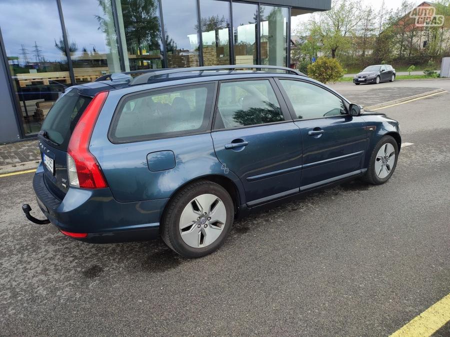 Zils Volvo V50 2009 Kauņa, ar dzinēja tilpumu 1.60 L un nobraukumu 361 tūkst. km par 2700 €, foto 12 vietnē AUTOMOTO.COM.LV