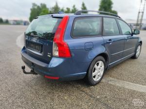 Blue Volvo V50 2009 in Marijampole, with an engine capacity of 1.60 L and mileage of 230 thousand km for 2450 €, photo 8 on AUTOMOTO.COM.LV