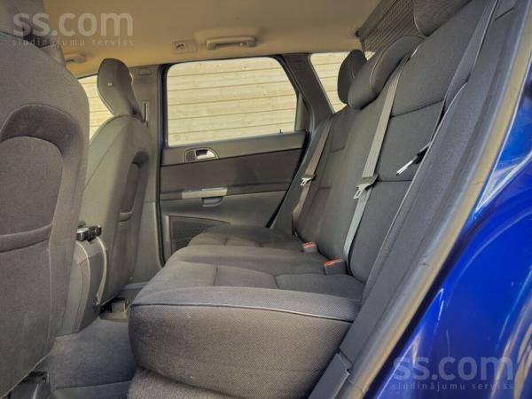 Zils Volvo V50 2009 Jelgava, ar dzinēja tilpumu 1.60 L un nobraukumu 0 tūkst. km par 4050 €, foto 9 vietnē AUTOMOTO.COM.LV