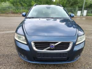 Blue Volvo V50 2009 in Marijampole, with an engine capacity of 1.60 L and mileage of 230 thousand km for 2350 €, photo 4 on AUTOMOTO.COM.LV