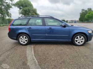 Blue Volvo V50 2009 in Marijampole, with an engine capacity of 1.60 L and mileage of 230 thousand km for 2350 €, photo 5 on AUTOMOTO.COM.LV