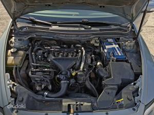 Zils Volvo V50 2009 Tapa, ar dzinēja tilpumu 2.00 L un nobraukumu 363 tūkst. km par 3000 €, foto 7 vietnē AUTOMOTO.COM.LV