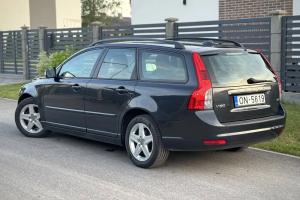 Zils Volvo V50 2009 Jelgava, ar dzinēja tilpumu 2.00 L un nobraukumu 273 tūkst. km par 3800 €, foto 4 vietnē AUTOMOTO.COM.LV