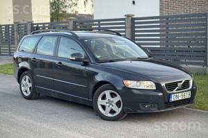 Синий Вольво В50 2009 в Елгава, объемом двигателя 2.00 л и пробегом 273 тыс. км за 3800 €, фото 5 на AUTOMOTO.COM.LV