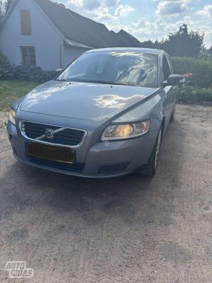 Blue Volvo V50 2009 in Vilnius, with an engine capacity of 1.60 L and mileage of 256 thousand km for 2290 €, photo  on AUTOMOTO.COM.LV