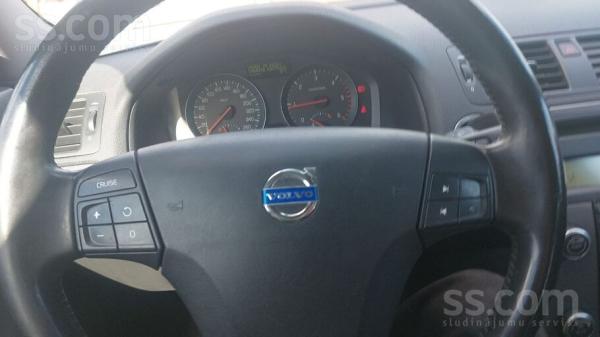 Zils Volvo V50 2009 Daugavpils, ar dzinēja tilpumu 1.60 L un nobraukumu 280 tūkst. km par 2200 €, foto 8 vietnē AUTOMOTO.COM.LV