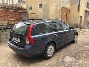 Blue Volvo V50 2009 in Riga, with an engine capacity of 1.60 L and mileage of 249 thousand km for 1500 €, photo 4 on AUTOMOTO.COM.LV