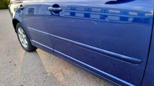 Blue Volvo V50 2009 in Cesis, with an engine capacity of 1.60 L and mileage of 292 thousand km for 2500 €, photo 13 on AUTOMOTO.COM.LV
