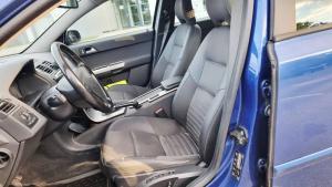Blue Volvo V50 2009 in Cesis, with an engine capacity of 1.60 L and mileage of 292 thousand km for 2500 €, photo 18 on AUTOMOTO.COM.LV