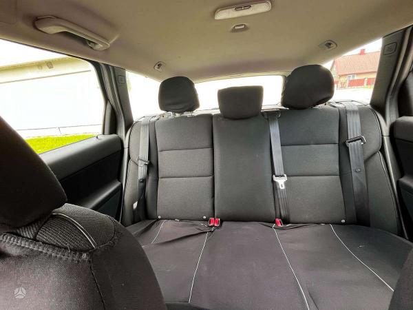 Blue Volvo V50 2009 in Kursenai, with an engine capacity of 1.56 L and mileage of 254 thousand km for 3200 €, photo 7 on AUTOMOTO.COM.LV