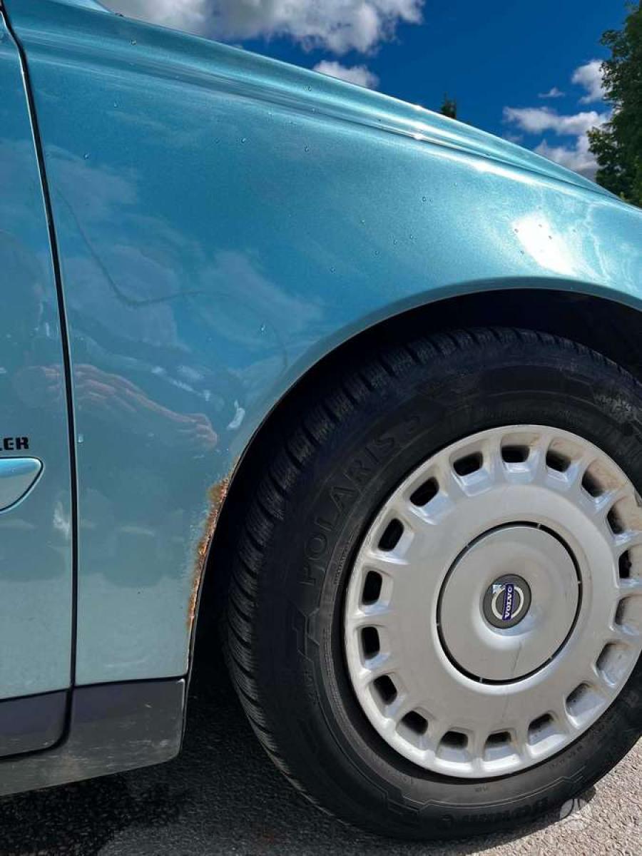 Blue Volvo V50 2009 in Kursenai, with an engine capacity of 1.56 L and mileage of 254 thousand km for 3200 €, photo 8 on AUTOMOTO.COM.LV