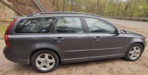 Blue Volvo V50 2009 in Kaunas, with an engine capacity of 2.00 L and mileage of 323 thousand km for 1499 €, photo 7 on AUTOMOTO.COM.LV