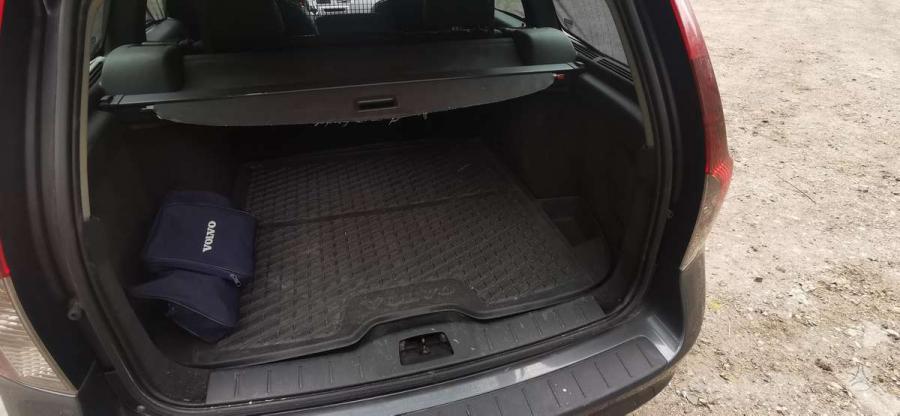 Blue Volvo V50 2009 in Kaunas, with an engine capacity of 2.00 L and mileage of 323 thousand km for 1499 €, photo 10 on AUTOMOTO.COM.LV