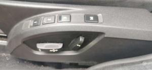 Blue Volvo V50 2009 in Kaunas, with an engine capacity of 2.00 L and mileage of 323 thousand km for 1499 €, photo 22 on AUTOMOTO.COM.LV