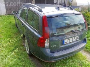 Blue Volvo V50 2009 in Bauska, with an engine capacity of 1.60 L and mileage of 250 thousand km for 2000 €, photo 5 on AUTOMOTO.COM.LV
