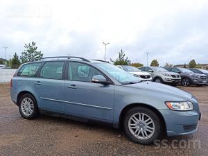 Zils Volvo V50 2009 Daugavpils, ar dzinēja tilpumu 1.60 L un nobraukumu 0 tūkst. km par 2700 €, foto 10 vietnē AUTOMOTO.COM.LV