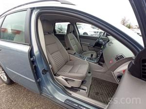Zils Volvo V50 2009 Daugavpils, ar dzinēja tilpumu 1.60 L un nobraukumu 0 tūkst. km par 2700 €, foto 15 vietnē AUTOMOTO.COM.LV