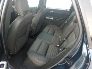 Zils Volvo V50 2010 Alīta, ar dzinēja tilpumu 1.56 L un nobraukumu 231 tūkst. km par 2950 €, foto 17 vietnē AUTOMOTO.COM.LV