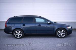Blue Volvo V50 2010 in Valga, with an engine capacity of 2.00 L and mileage of 264 thousand km for 1700 €, photo 4 on AUTOMOTO.COM.LV