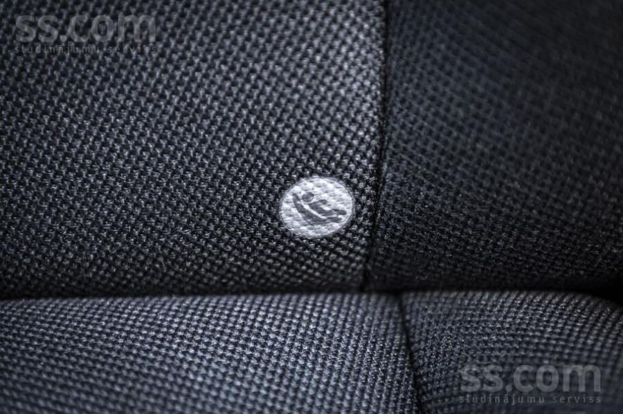 Синий Вольво В50 2010 в Рига, объемом двигателя 1.60 л и пробегом 281 тыс. км за 2990 €, фото 16 на AUTOMOTO.COM.LV