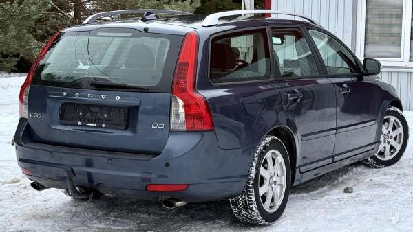 Zils Volvo V50 2011 Ukmergė, ar dzinēja tilpumu 1.98 L un nobraukumu 282 tūkst. km par 3500 €, foto 3 vietnē AUTOMOTO.COM.LV