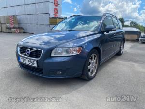 Zils Volvo V50 2011 Tallina, ar dzinēja tilpumu 1.60 L un nobraukumu 229 tūkst. km par 1750 €, foto 4 vietnē AUTOMOTO.COM.LV