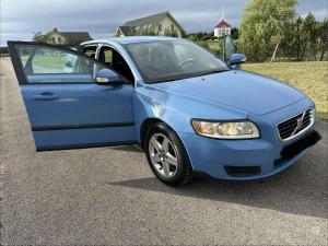 Blue Volvo V50 2011 in Elektrenai, with an engine capacity of 2.00 L and mileage of 212 thousand km for 2375 €, photo 20 on AUTOMOTO.COM.LV