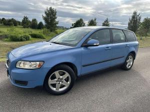 Blue Volvo V50 2011 in Elektrenai, with an engine capacity of 2.00 L and mileage of 212 thousand km for 2375 €, photo 25 on AUTOMOTO.COM.LV