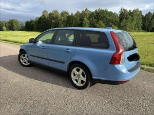 Zils Volvo V50 2011 Kaišiadorys, ar dzinēja tilpumu 2.00 L un nobraukumu 212 tūkst. km par 2275 €, foto 16 vietnē AUTOMOTO.COM.LV