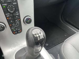Zils Volvo V50 2011 Viļņa, ar dzinēja tilpumu 1.60 L un nobraukumu 364 tūkst. km par 3450 €, foto 11 vietnē AUTOMOTO.COM.LV