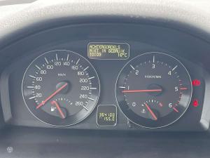 Zils Volvo V50 2011 Viļņa, ar dzinēja tilpumu 1.60 L un nobraukumu 364 tūkst. km par 3450 €, foto 38 vietnē AUTOMOTO.COM.LV