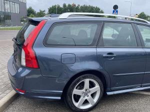 Zils Volvo V50 2011 Viļņa, ar dzinēja tilpumu 1.60 L un nobraukumu 364 tūkst. km par 3400 €, foto 3 vietnē AUTOMOTO.COM.LV