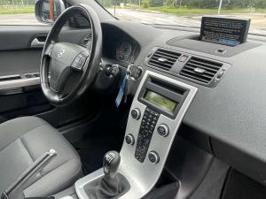 Zils Volvo V50 2011 Viļņa, ar dzinēja tilpumu 1.60 L un nobraukumu 364 tūkst. km par 3400 €, foto 5 vietnē AUTOMOTO.COM.LV