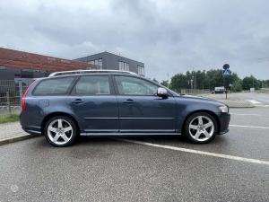 Zils Volvo V50 2011 Viļņa, ar dzinēja tilpumu 1.60 L un nobraukumu 364 tūkst. km par 3400 €, foto 28 vietnē AUTOMOTO.COM.LV