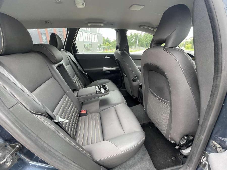 Zils Volvo V50 2011 Viļņa, ar dzinēja tilpumu 1.60 L un nobraukumu 364 tūkst. km par 3400 €, foto 35 vietnē AUTOMOTO.COM.LV