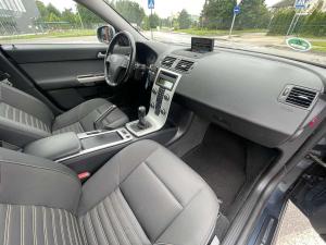 Zils Volvo V50 2011 Viļņa, ar dzinēja tilpumu 1.60 L un nobraukumu 364 tūkst. km par 3400 €, foto 37 vietnē AUTOMOTO.COM.LV
