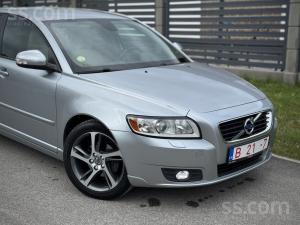 Синий Вольво В50 2011 в Елгава, объемом двигателя 1.60 л и пробегом 257 тыс. км за 4350 €, фото 8 на AUTOMOTO.COM.LV