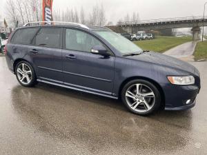Blue Volvo V50 2012 in Kaunas, with an engine capacity of 1.56 L and mileage of 235 thousand km for 4450 €, photo 7 on AUTOMOTO.COM.LV