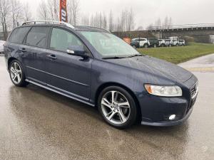 Blue Volvo V50 2012 in Kaunas, with an engine capacity of 1.56 L and mileage of 236 thousand km for 4450 €, photo 2 on AUTOMOTO.COM.LV
