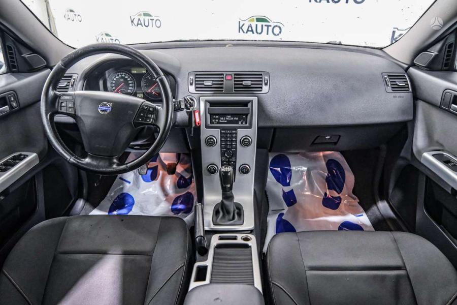 Zils Volvo V50 2012 Kauņa, ar dzinēja tilpumu 1.60 L un nobraukumu 266 tūkst. km par 4390 €, foto 8 vietnē AUTOMOTO.COM.LV