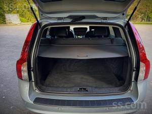 Blue Volvo V50 2012 in Jurmala, with an engine capacity of 1.60 L and mileage of 339 thousand km for 3800 €, photo 21 on AUTOMOTO.COM.LV