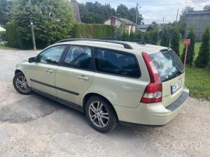 Коричневый Вольво В50 2005 в Елгава, объемом двигателя 2.40 л и пробегом 354 тыс. км за 1300 €, фото 5 на AUTOMOTO.COM.LV