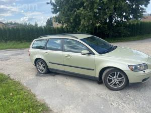 Коричневый Вольво В50 2005 в Елгава, объемом двигателя 2.40 л и пробегом 354 тыс. км за 1300 €, фото 6 на AUTOMOTO.COM.LV