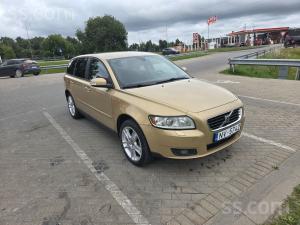 Brūns Volvo V50 2008 Talsi, ar dzinēja tilpumu 1.60 L un nobraukumu 355 tūkst. km par 1500 €, foto 5 vietnē AUTOMOTO.COM.LV