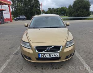 Brūns Volvo V50 2008 Talsi, ar dzinēja tilpumu 1.60 L un nobraukumu 355 tūkst. km par 1500 €, foto 6 vietnē AUTOMOTO.COM.LV
