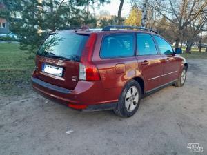 Brown Volvo V50 2010 in Marijampole, with an engine capacity of 1.60 L and mileage of 316 thousand km for 1450 €, photo 3 on AUTOMOTO.COM.LV