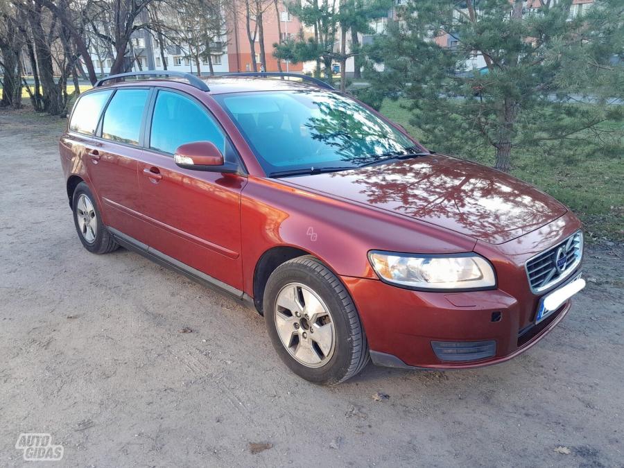 Brown Volvo V50 2010 in Marijampole, with an engine capacity of 1.60 L and mileage of 316 thousand km for 1450 €, photo 6 on AUTOMOTO.COM.LV